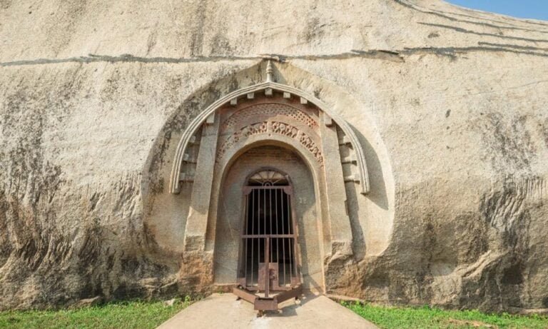 Barabar Caves: The Oldest Surviving Rock-cut Caves Speak Stories Of ...