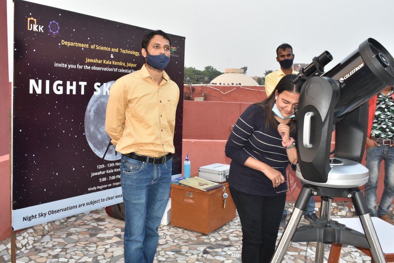 Night Sky Tourism In Jaipur: Spectators Watch Moon And Jupiter In JKK ...