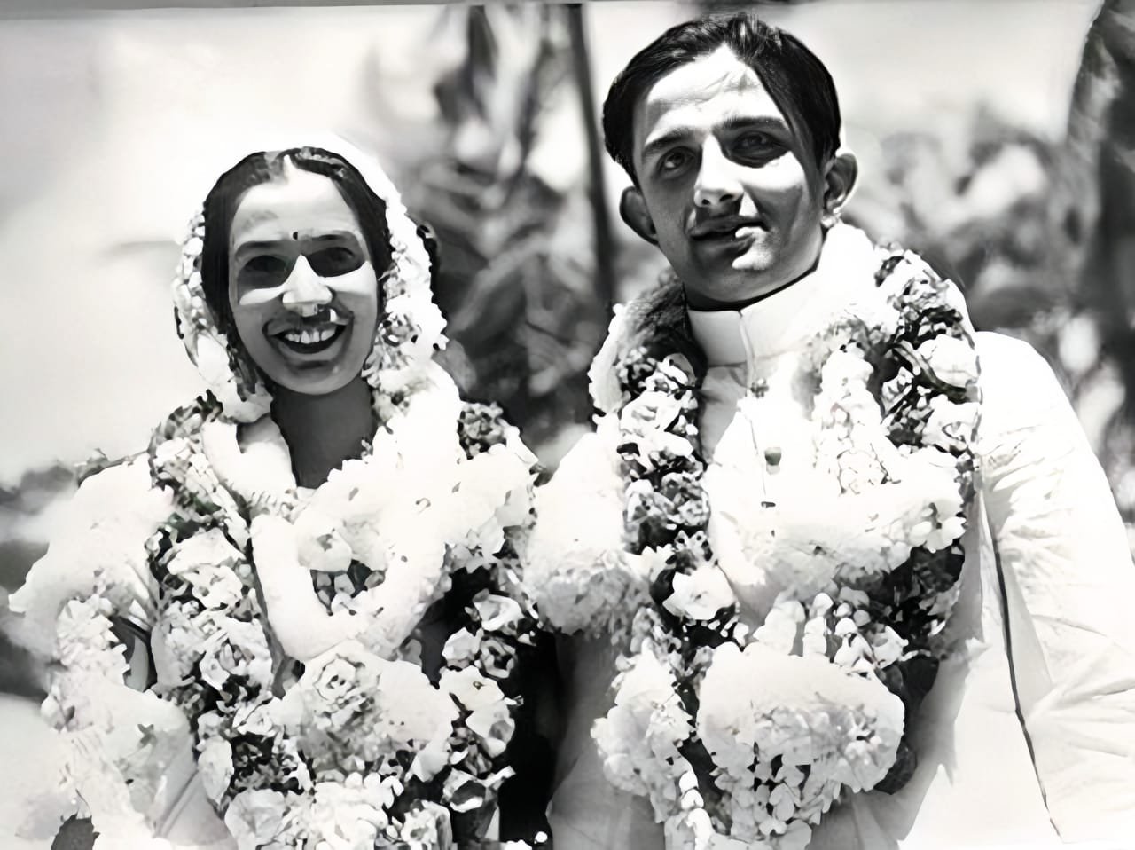 Mrinalini Sarabhai: The Legendary Dancer Who Mastered Bharatanatyam And ...