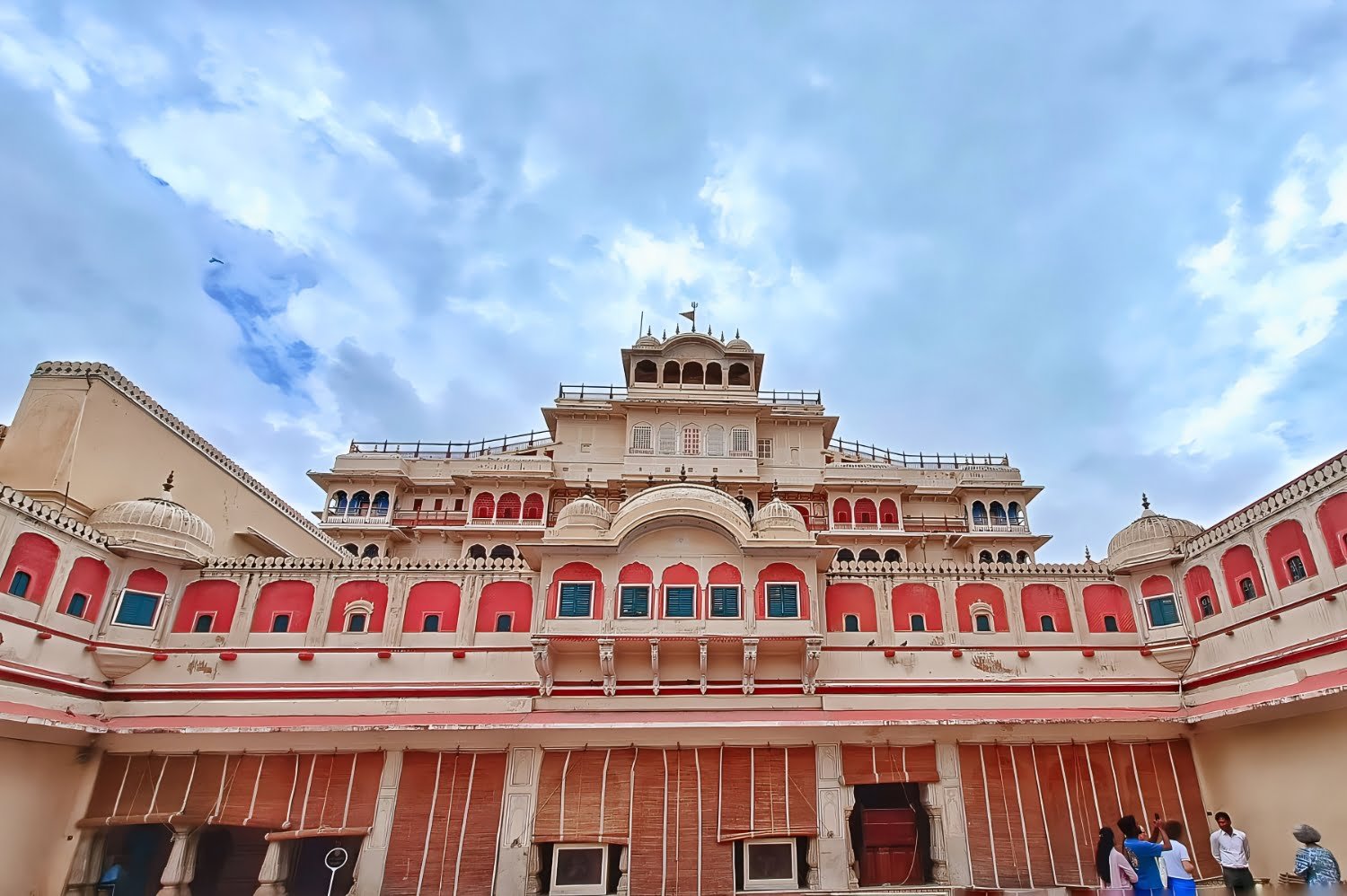The Chandra Mahal's Seven Floors: Stories Of Opulence And Functionality ...