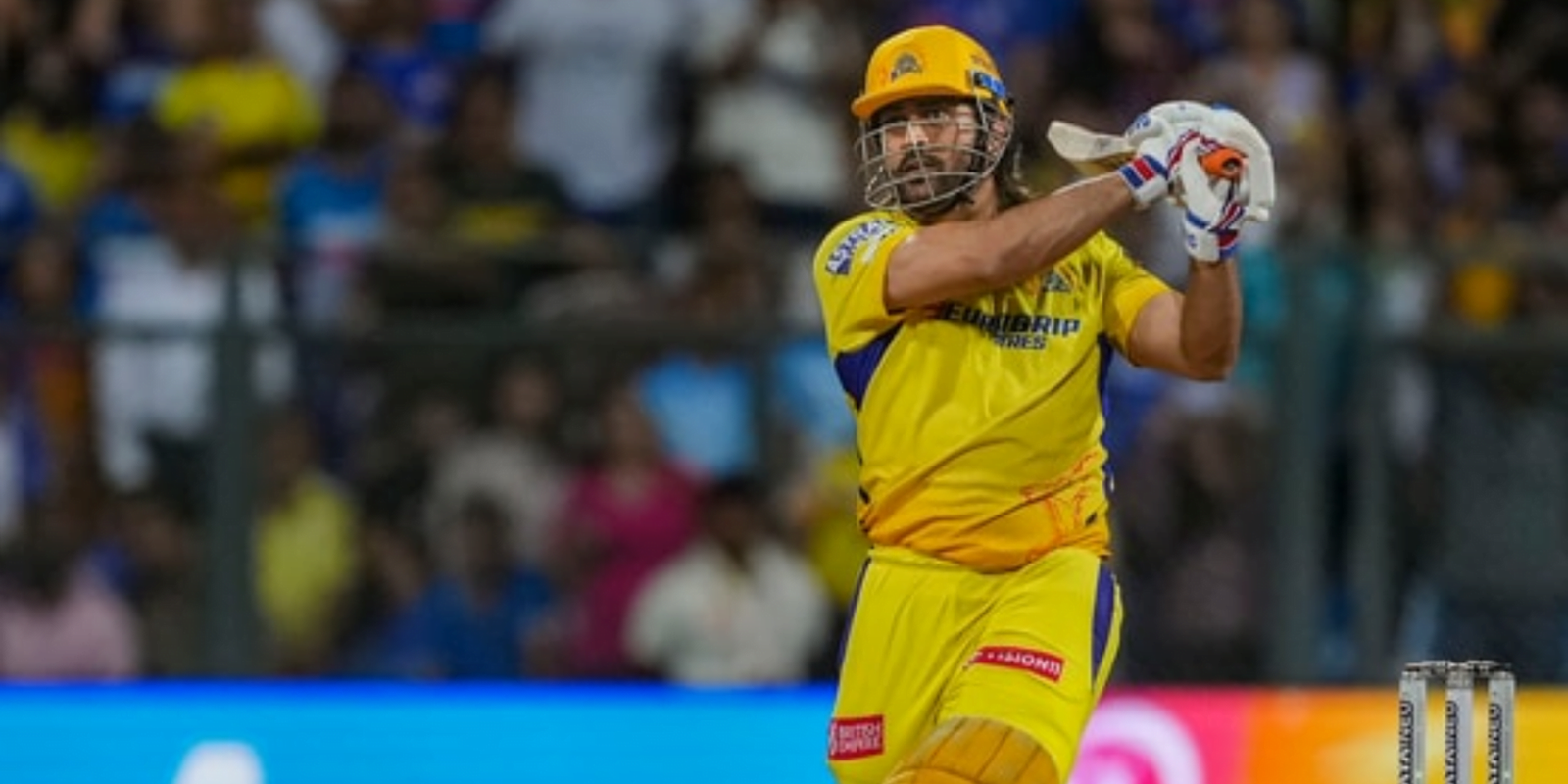 MS Dhoni sets a new Record in IPL!! - EBNW Story