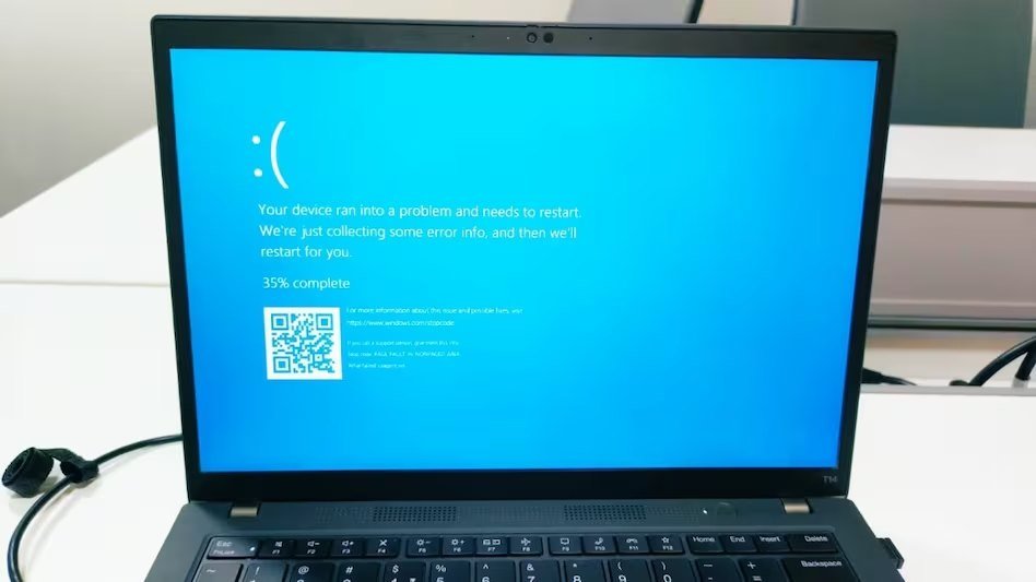 Microsoft Outage: Global Disruptions Affect Airlines, Banks, Stock ...