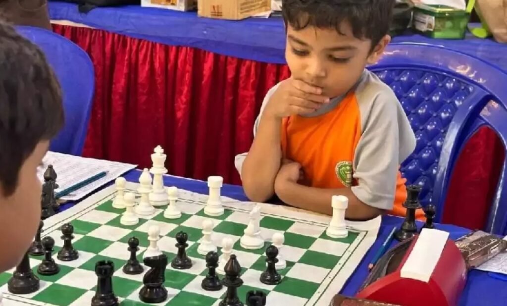 3 Year Old Kid From Kolkata Becomes World's Youngest Chess Player With ...