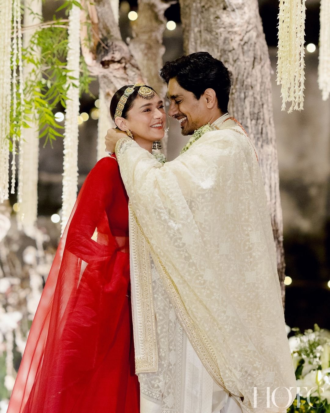 Aditi Rao Hydari And Siddharth's Wedding Pics - EBNW Story