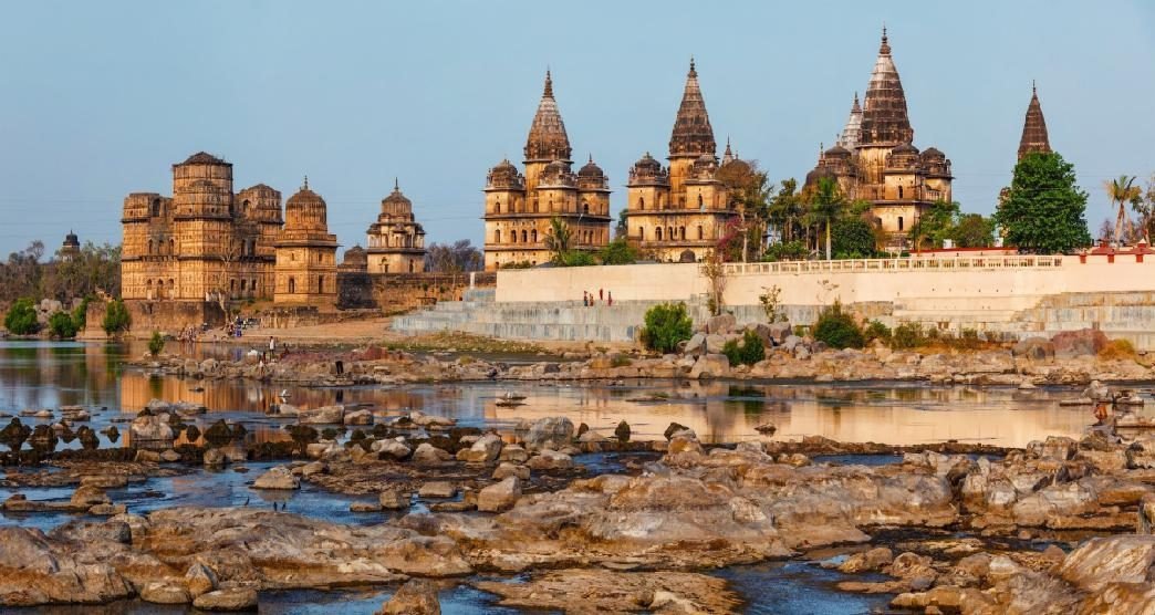 Orchha Guide: The Enchanting Town Of Rivers And Royal Deities - EBNW Story