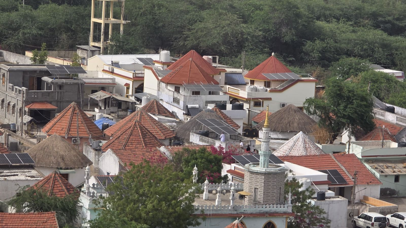 Dhordo Village In Gujarat Becomes Fully Solar-Powered: A Model For ...